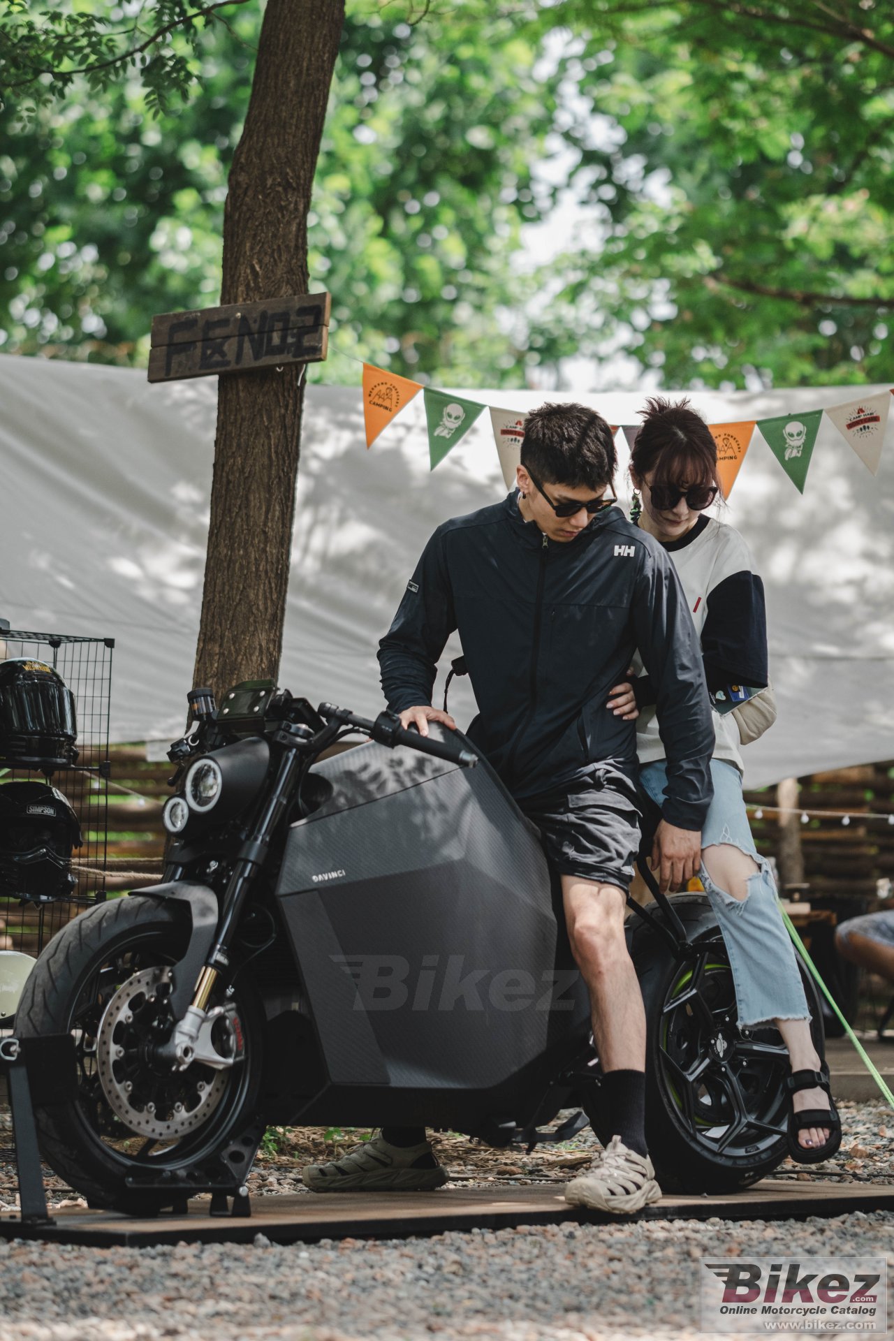 Davinci DC100 poster